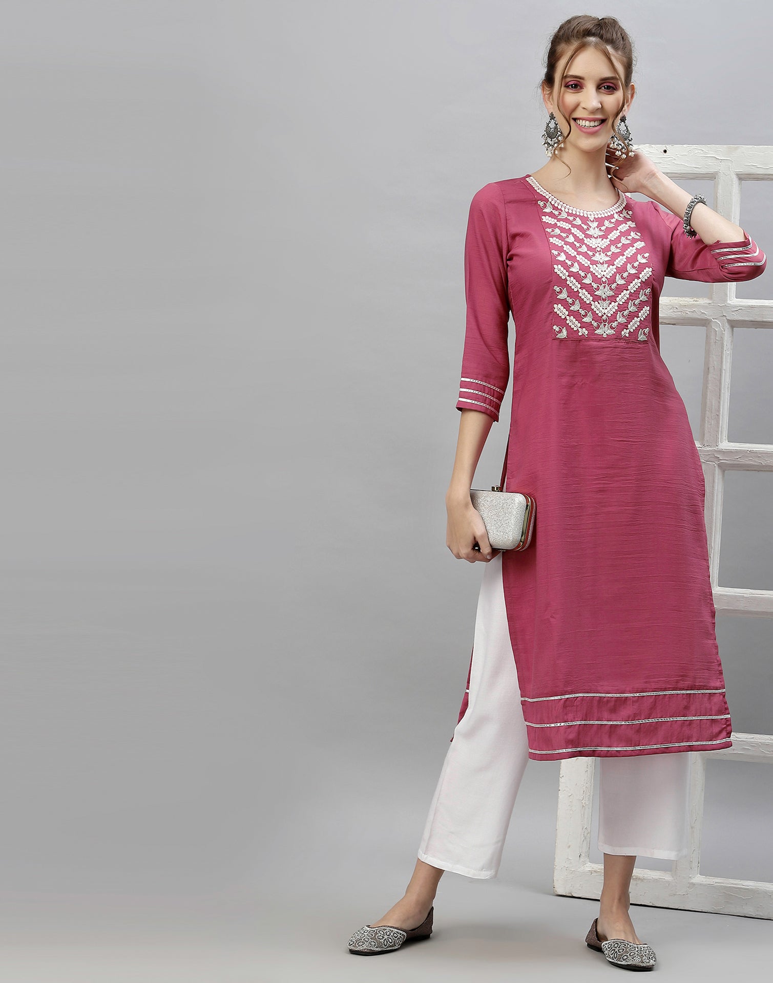 Pastel Pink Embroidered Kurti | Leemboodi